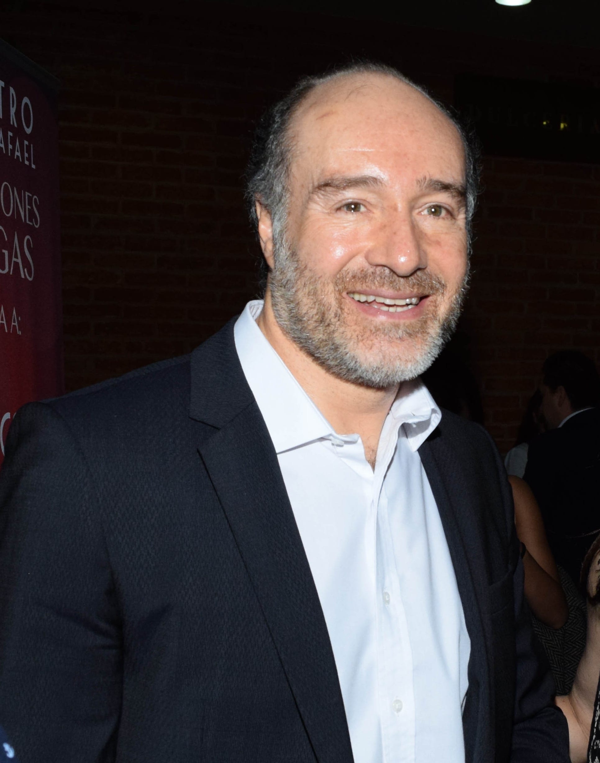 Contratación de Odiseo Bichir | Agencia de Artistas