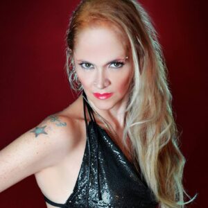 Contratar a Laura Cortés Conferencista de Espectáculos